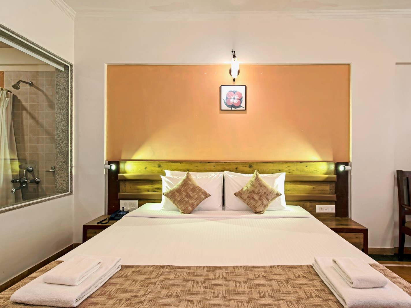 The SAPPHIRE - Luxury Hotel & Restaurant